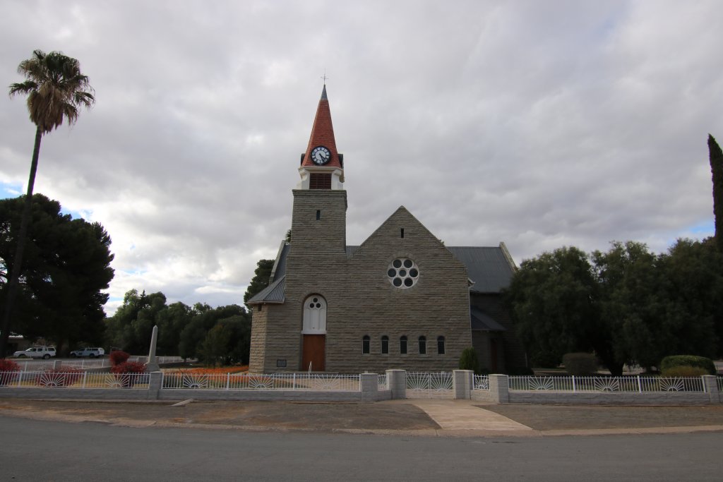 Loxton: Retreat to this beautiful Upper Karoo Village ⋆